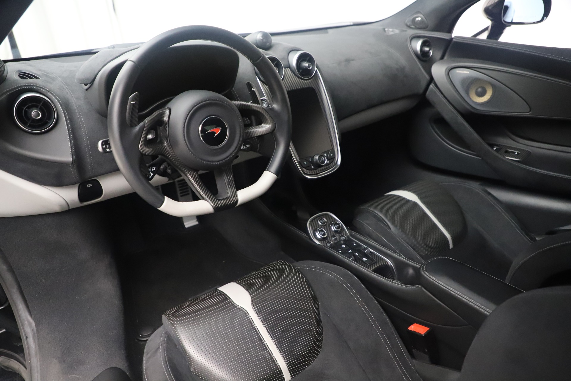 Pre-Owned 2017 McLaren 570GT Coupe For Sale (Special Pricing) | Bentley ...
