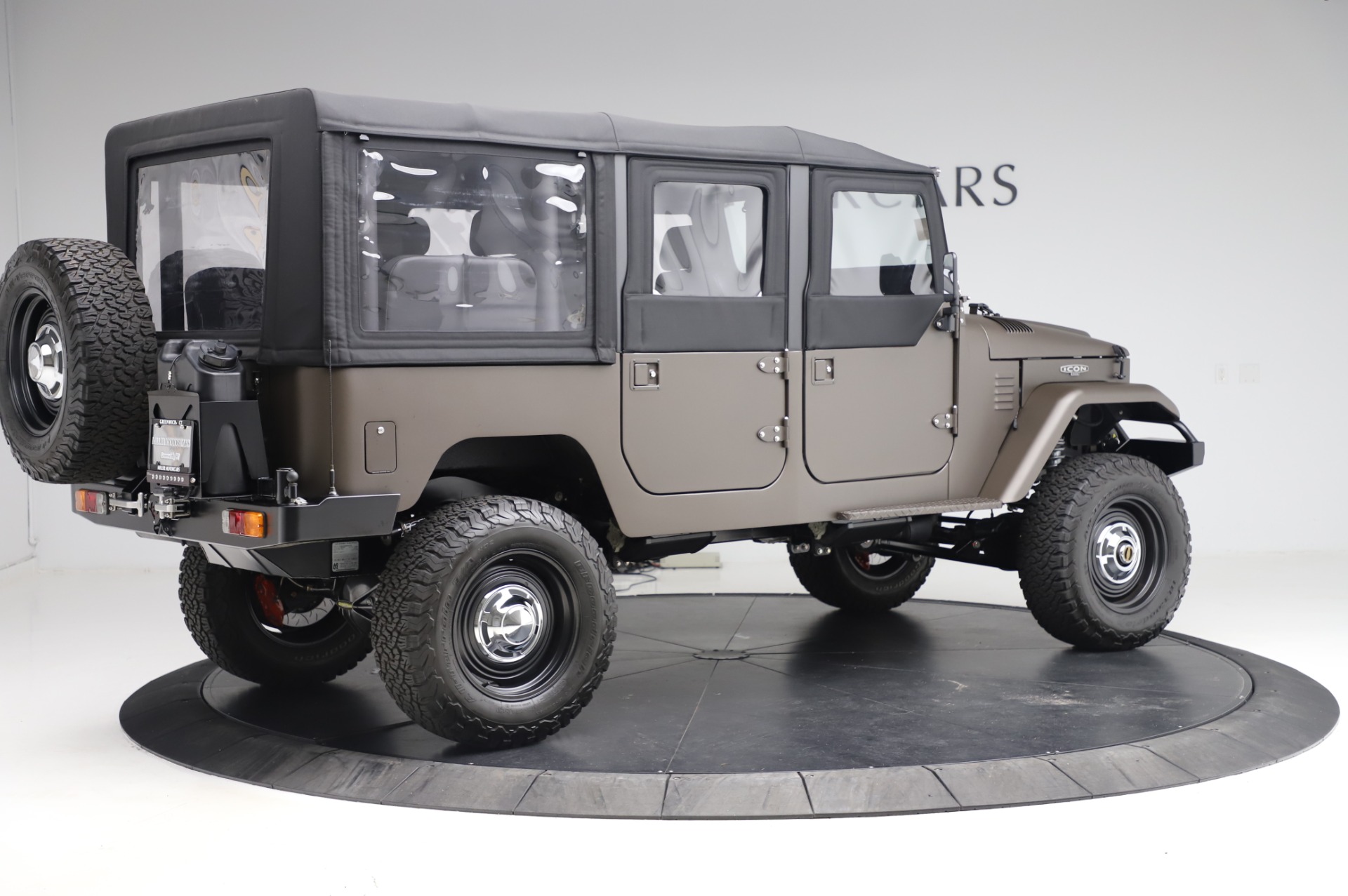 Pre-Owned 1974 Toyota FJ44 Icon For Sale (Special Pricing) | Bentley ...