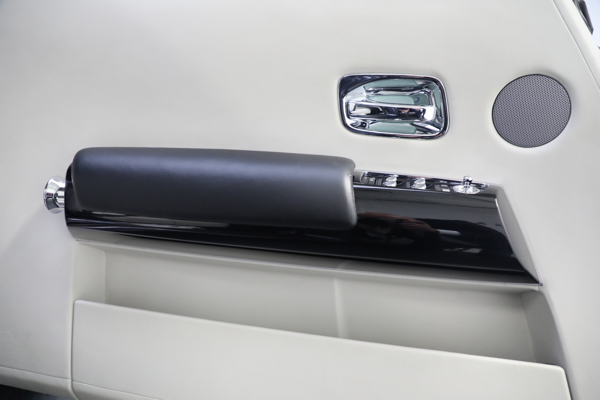 Pre-Owned 2012 Rolls-Royce Phantom Coupe For Sale (Special Pricing ...