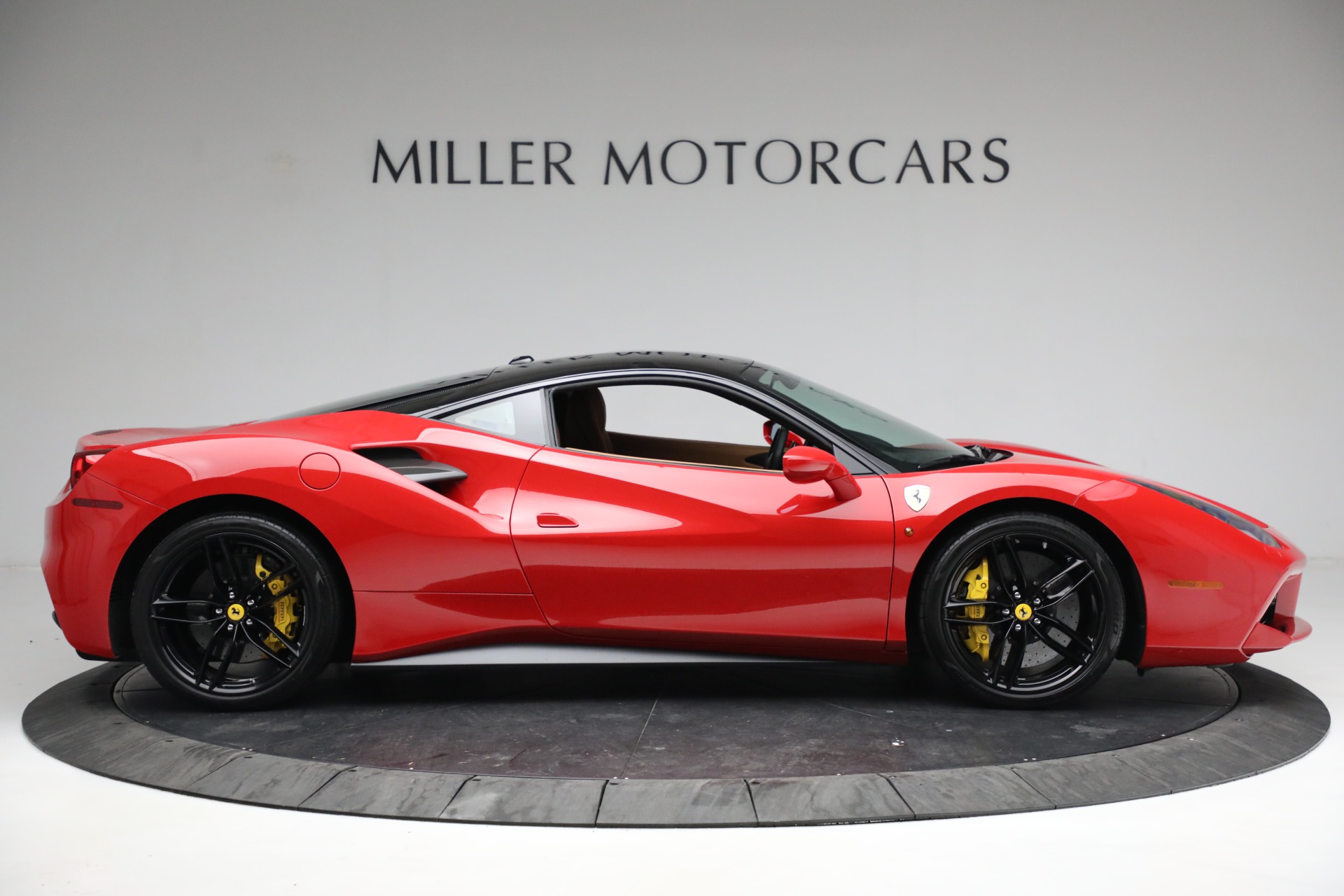 Pre-Owned 2017 Ferrari 488 GTB For Sale (Special Pricing) | Bentley ...