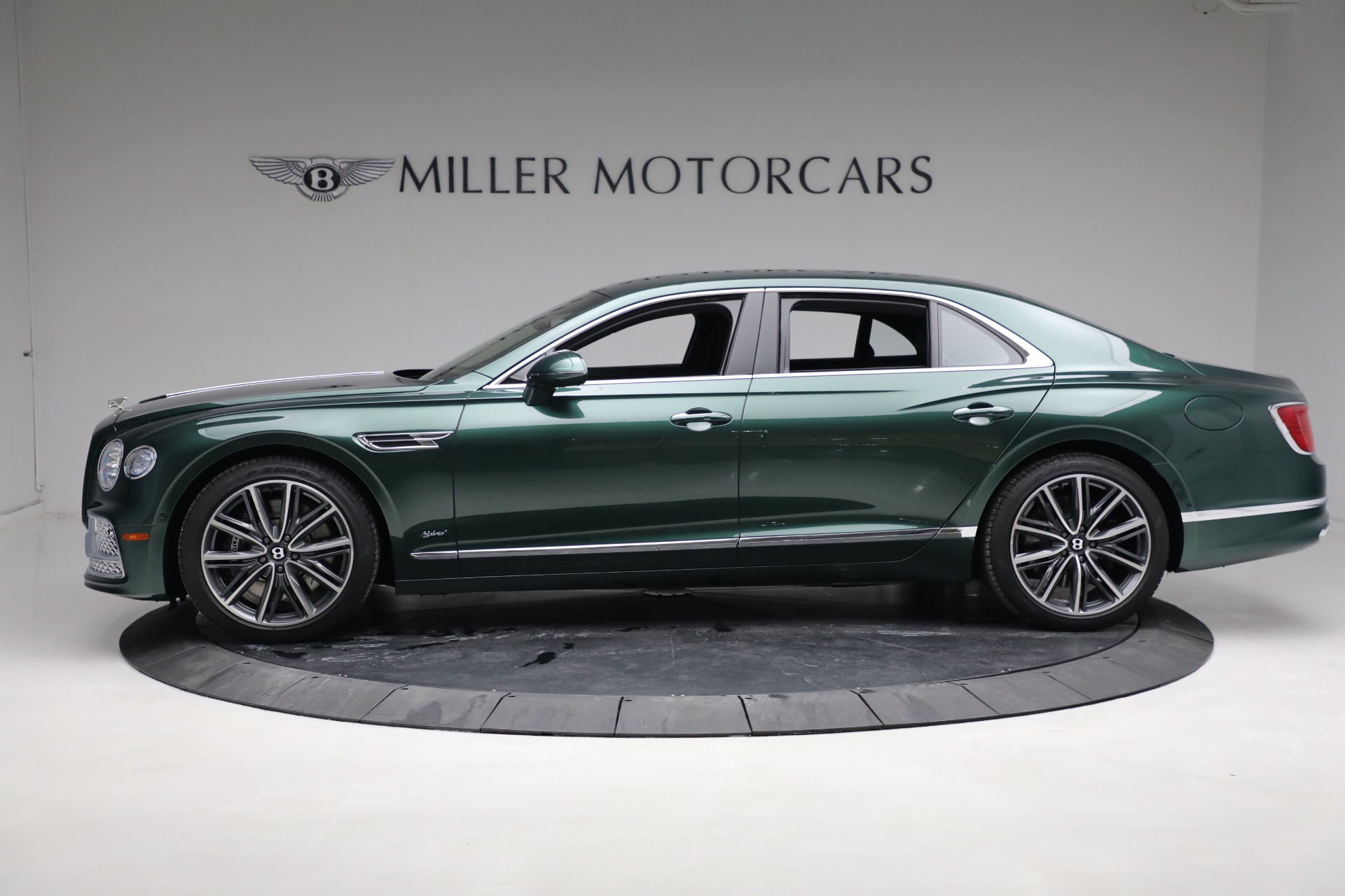 Pre-Owned 2022 Bentley Flying Spur Hybrid For Sale (Special Pricing ...