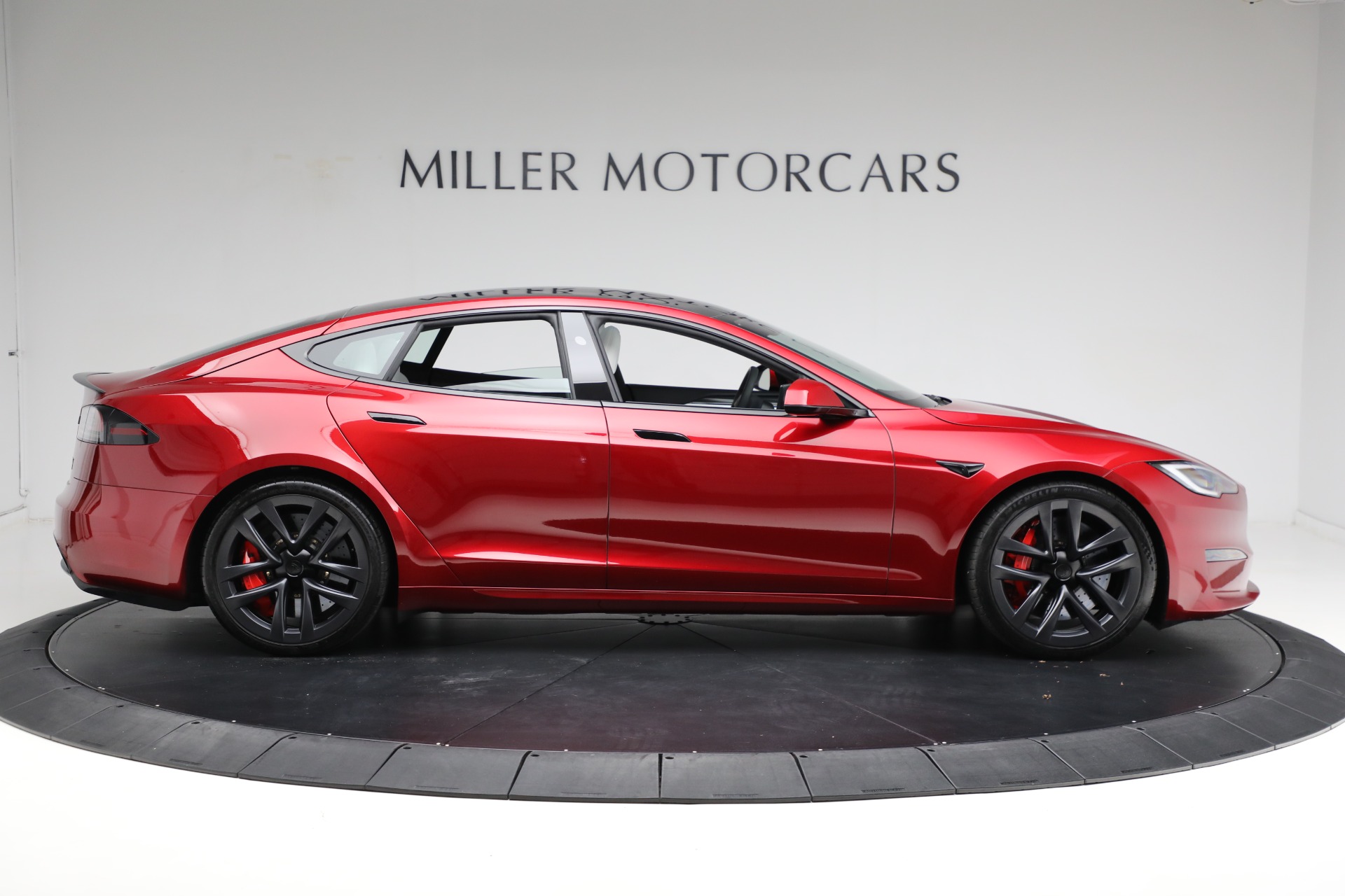 Pre-Owned 2023 Tesla Model S Plaid For Sale (Special Pricing) | Bentley ...