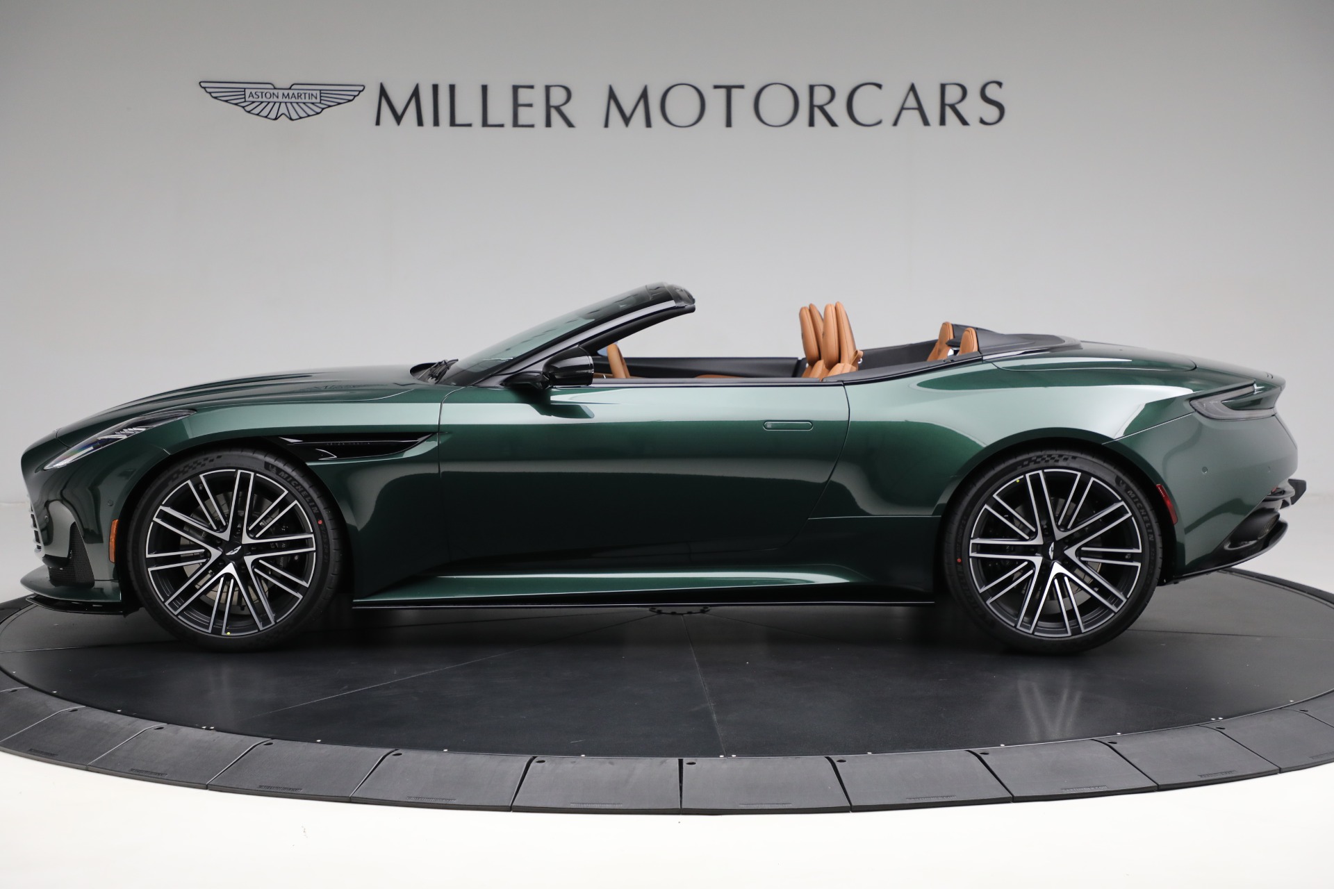 New 2024 Aston Martin DB12 Volante For Sale (Special Pricing) | Bentley ...