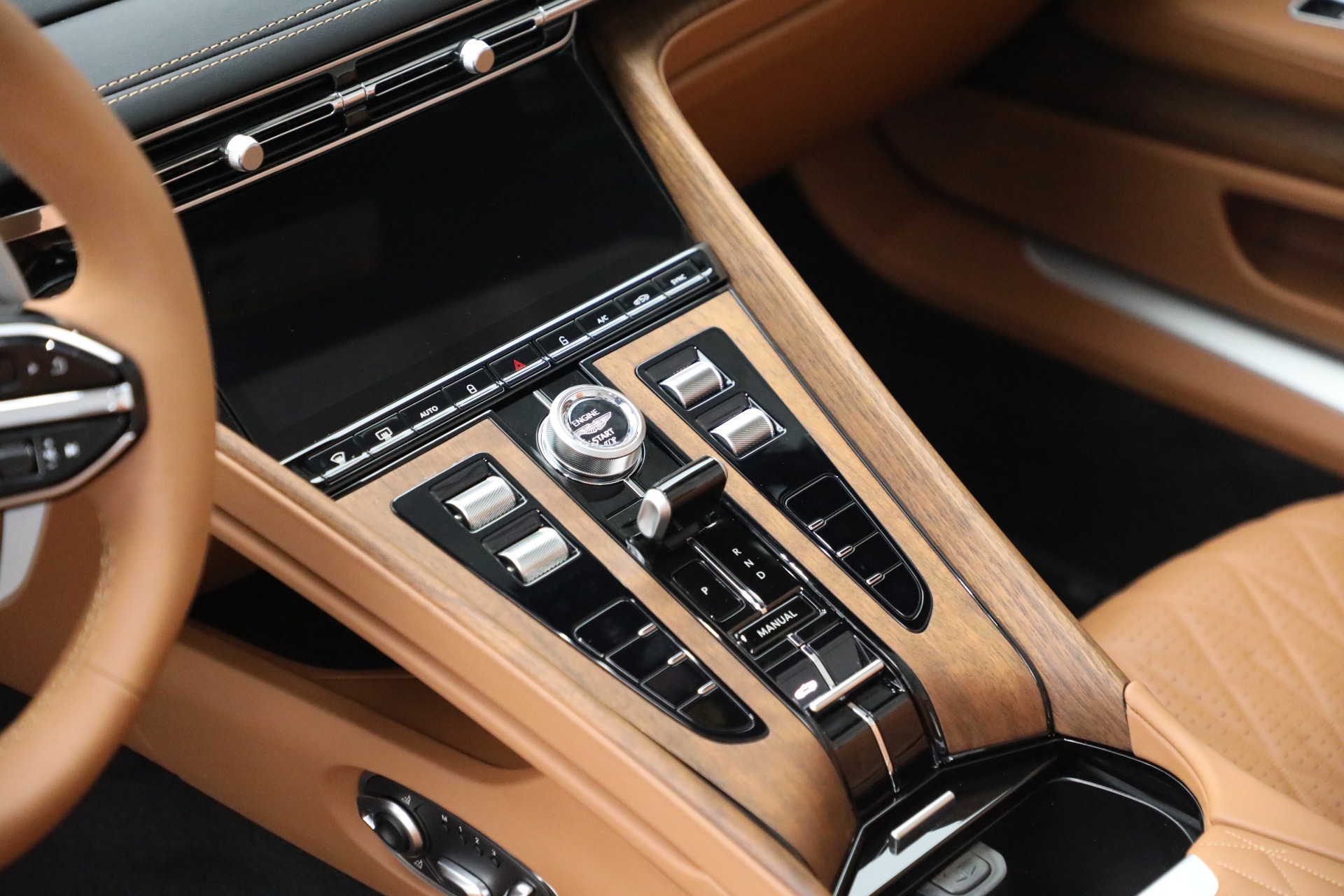 New 2024 Aston Martin DB12 Volante For Sale (Special Pricing) | Bentley ...