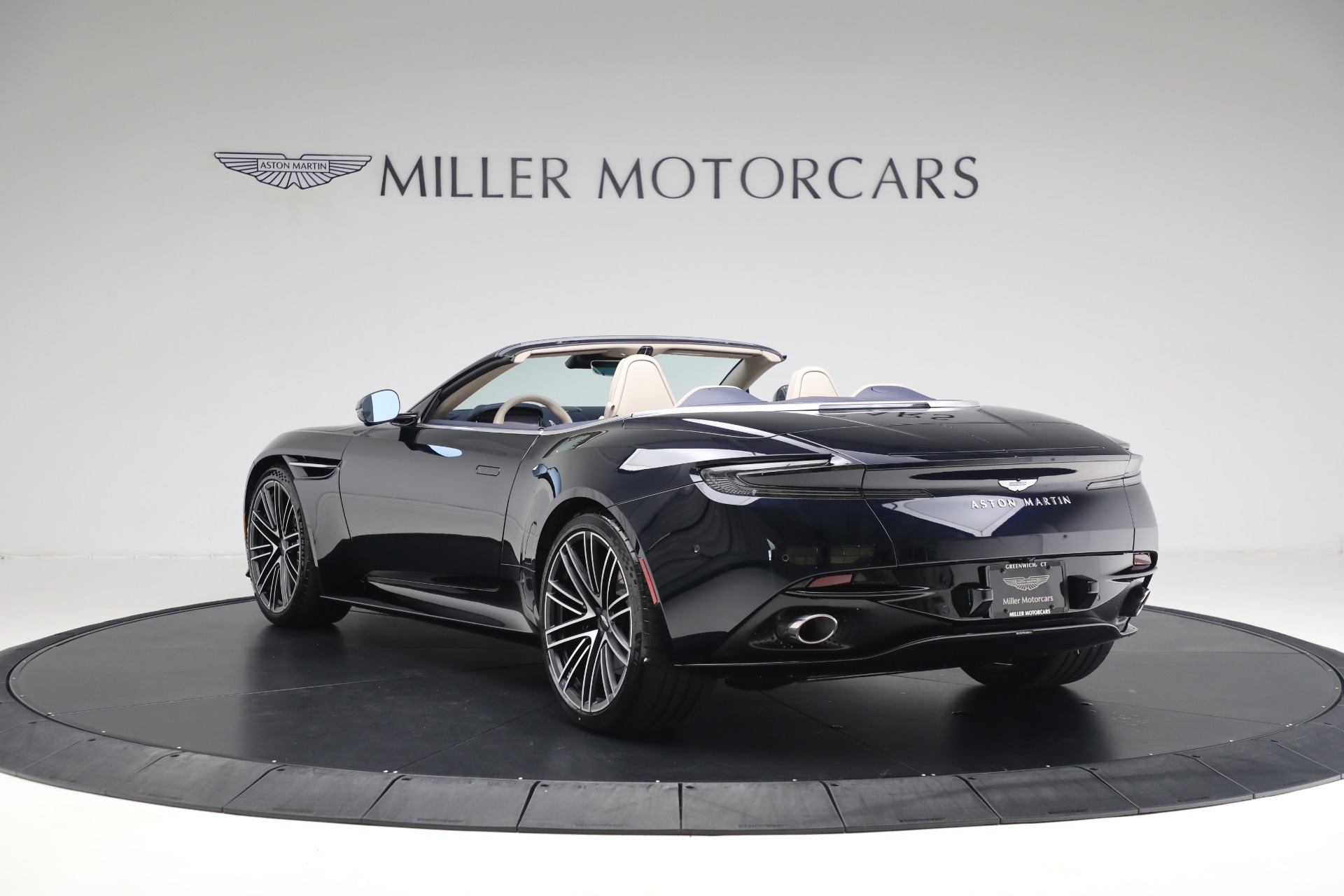 New 2025 Aston Martin DB12 Volante For Sale (Special Pricing) | Bentley ...