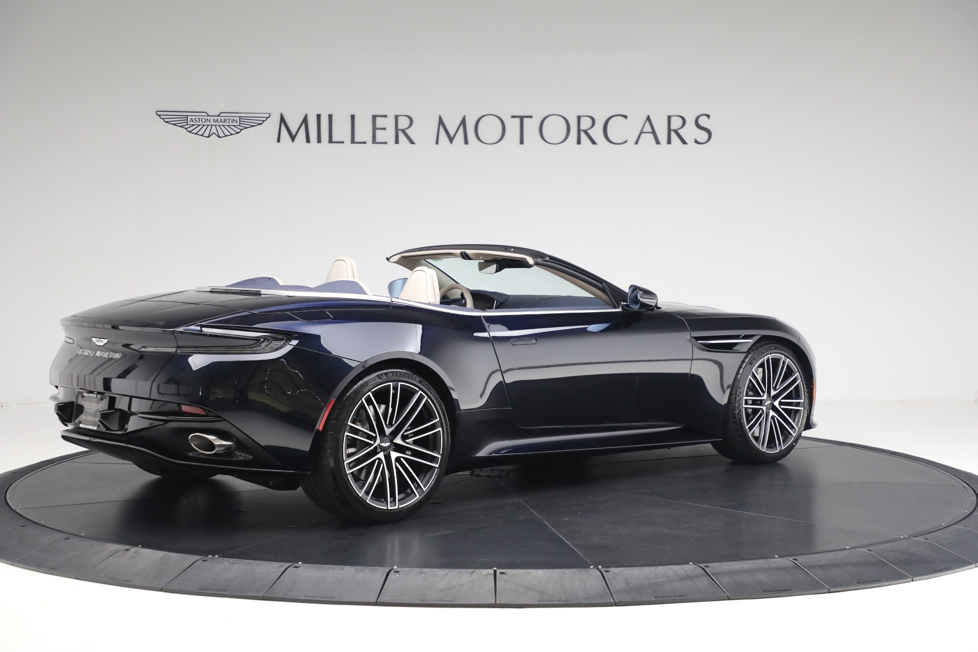 New 2025 Aston Martin DB12 Volante For Sale (Special Pricing) | Bentley ...