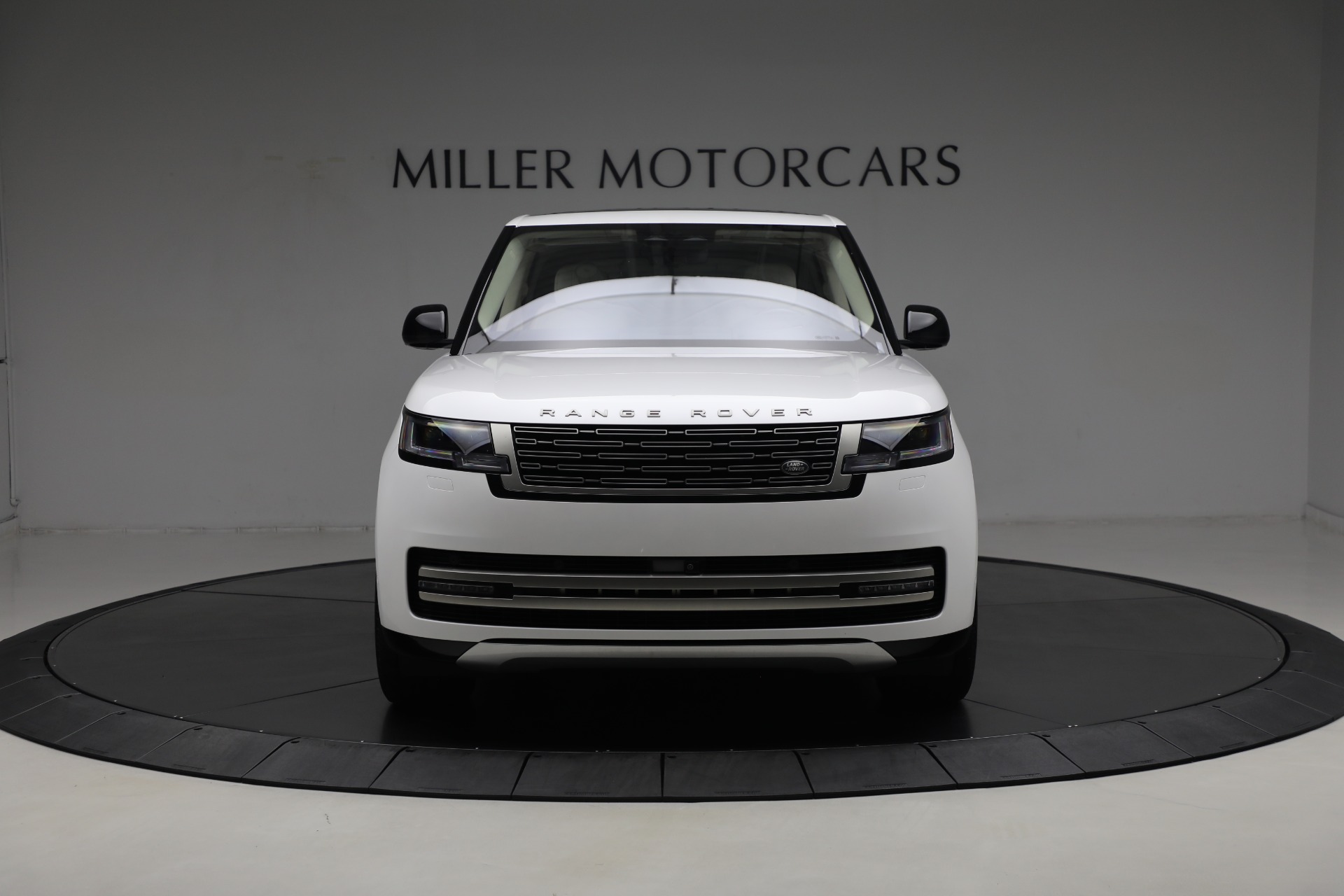 Pre-Owned 2023 Land Rover Range Rover P530 SE For Sale (Special Pricing ...