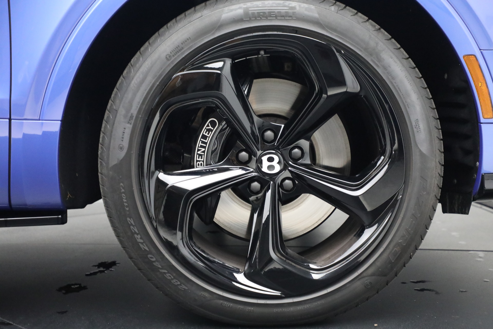 Pre-Owned 2024 Bentley Bentayga S V8 For Sale ($209,900) | Bentley Greenwich Stock #B1996